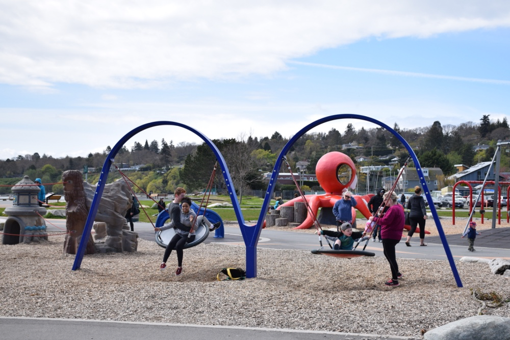 Cadboro Bay Beach & Gyro Park
