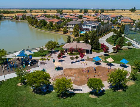 Bridgeway Lakes Community Park