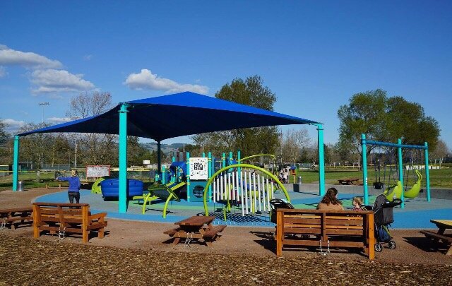 Petaluma Community Center - Lucchesi Park