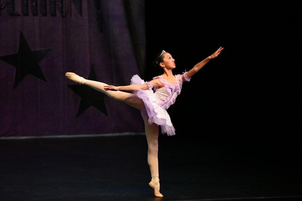 Angela Van School of Ballet