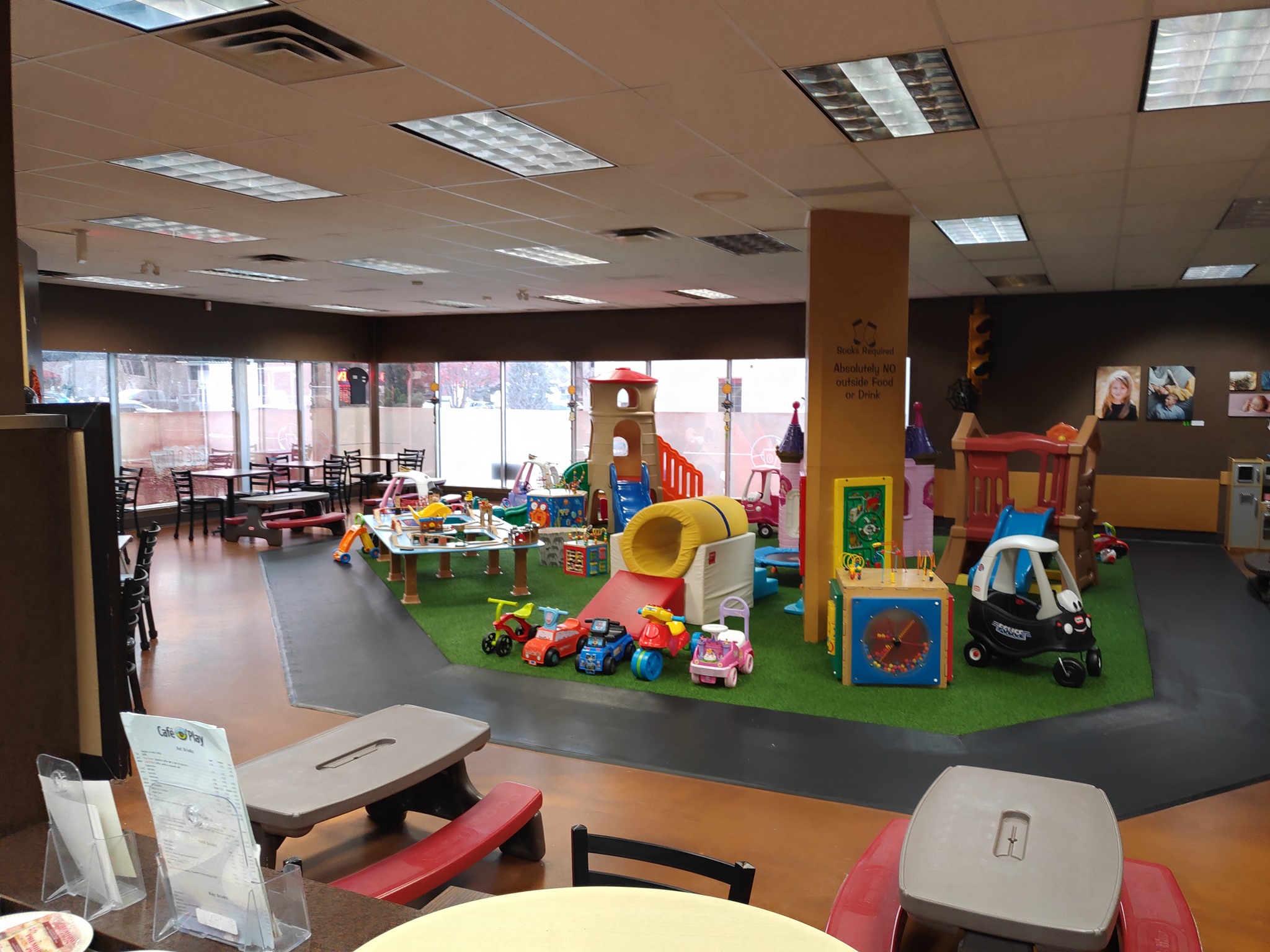 Top Indoor Playgrounds in Edmonton