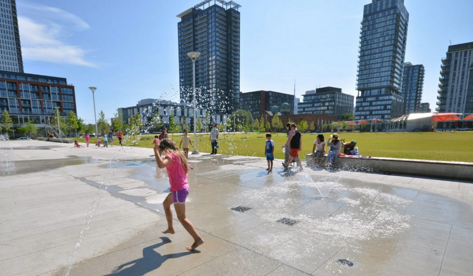 Top 11 Splash Parks in Toronto